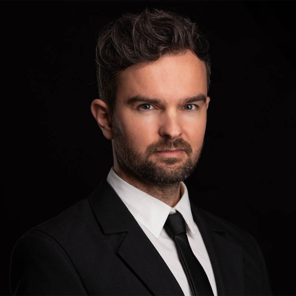 ChatGPT használata: Teljes útmutató kezdőknek (Példákkal) - David Kovacs